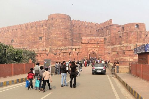 A Glimpse into Agra Monuments – Where Jasz Explores